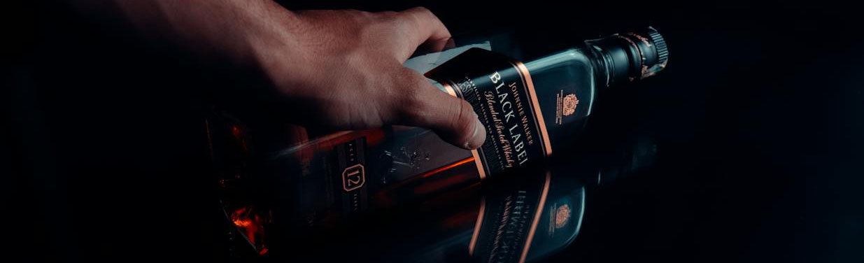 Johnnie Walker Unveiled: A Deep Dive into the World's No. 1 Whisky ...